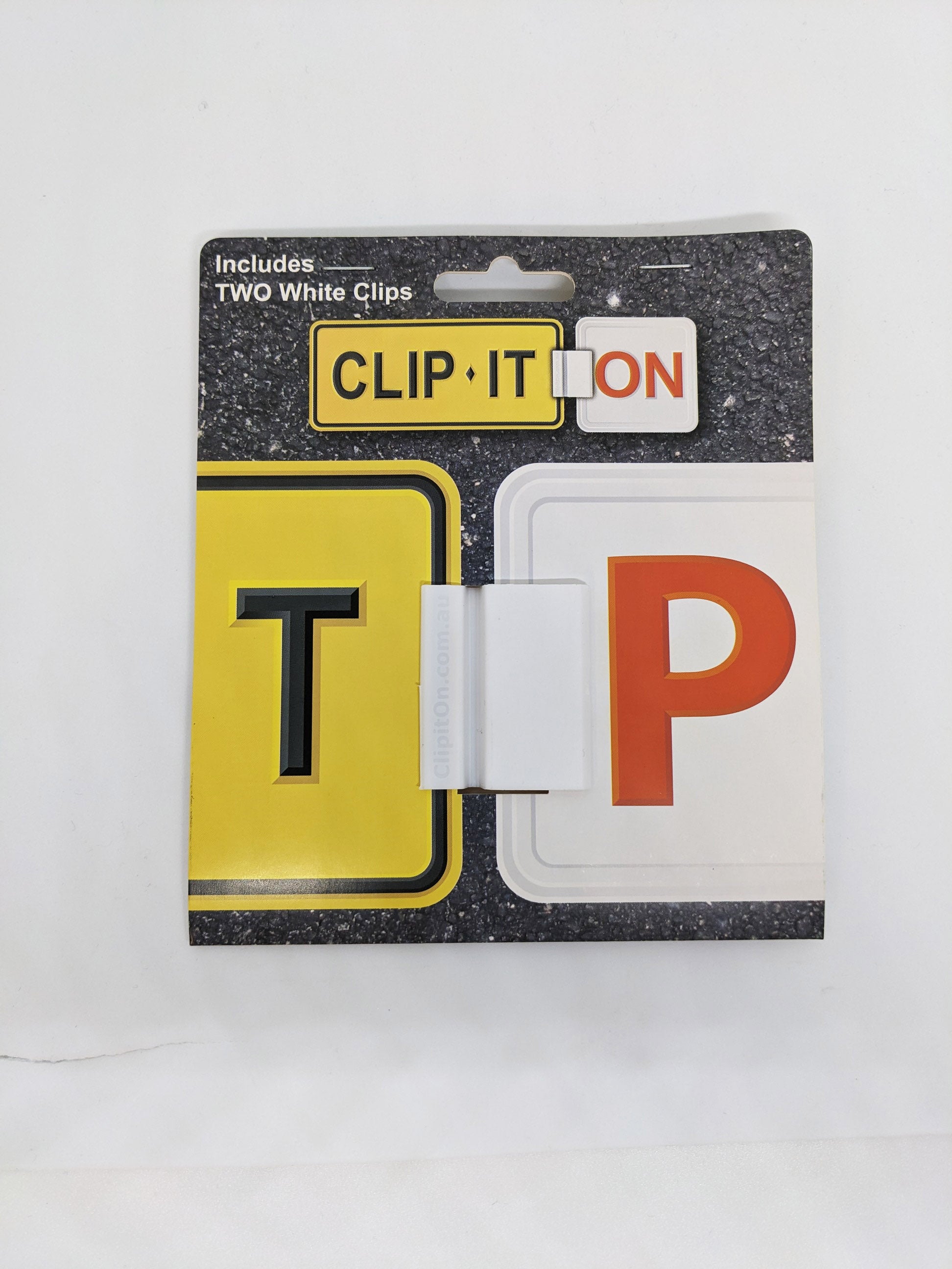 Clip It On 2 x White Clips For P/L Plates - B2C2CCW| Auto One
